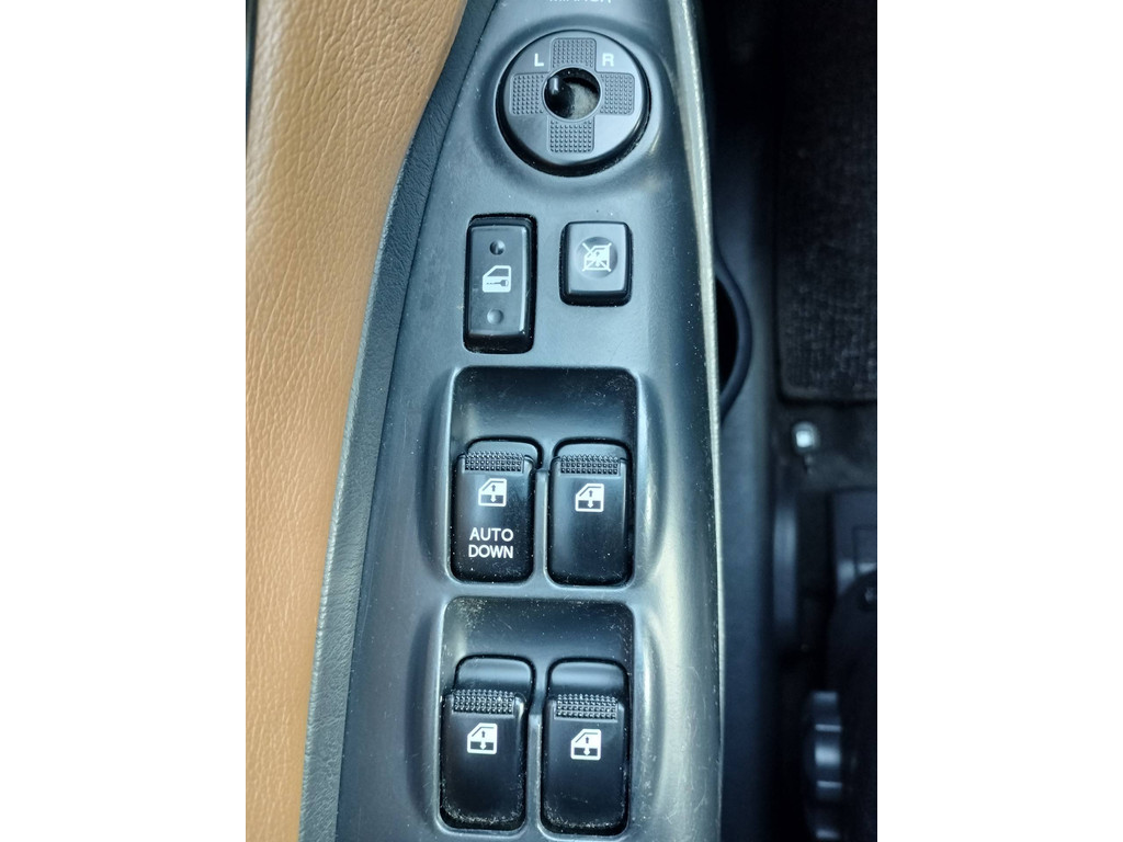 Hyundai Tucson 2.0i Style World Cup edition - Van den Born Auto's